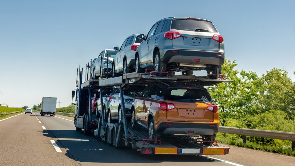 National Or Local Car Shipping Service - What To Choose In 2023